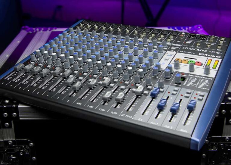 Hybrid Mixers: Analog Mixers Meet Digital Tech - zZounds Music Blog Hybrid Mixers: Analog Mixers Meet Digital Tech - zZounds Music Blog