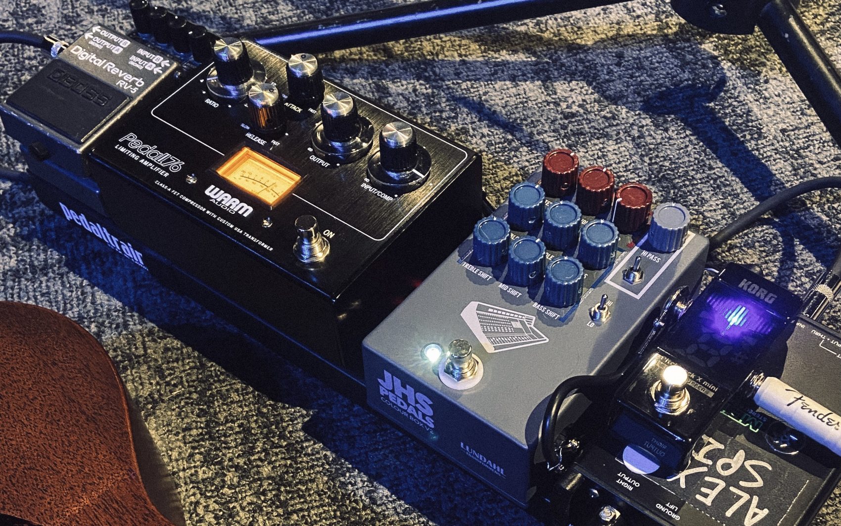 Bring the Studio to the Stage - Acoustic Pedalboard - zZounds Music Blog
