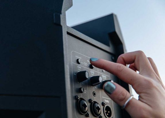 What Does the "Music Ducking" Button on My PA Speaker Do? - zZounds ...